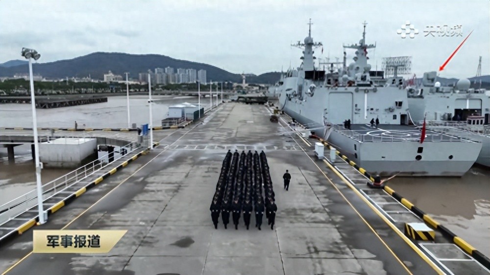 052Dplus版罕见亮相：中国海军新力量，实力几何？|052D驱逐舰|驱逐舰|中国海军_新浪新闻