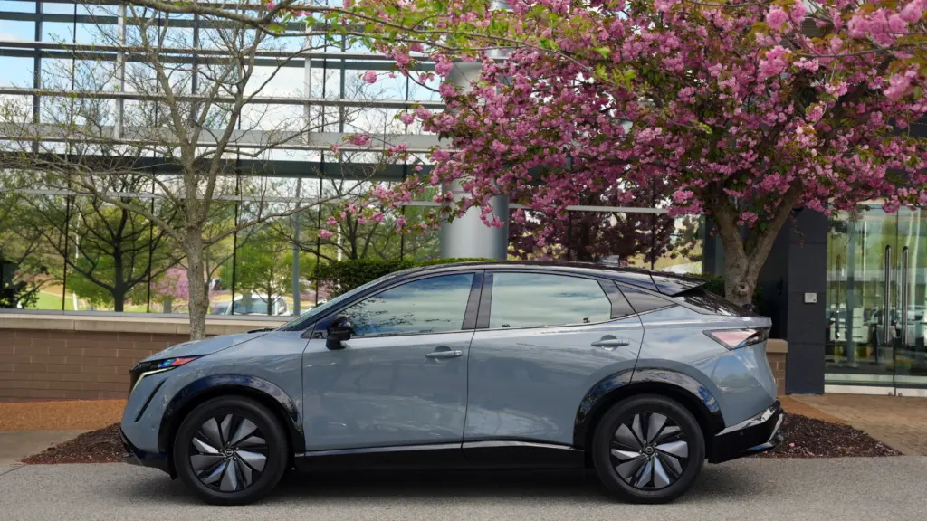 日产大手笔：拟从韩企SK On购买20GWh电池，可为30万辆车供电|日产_新浪新闻