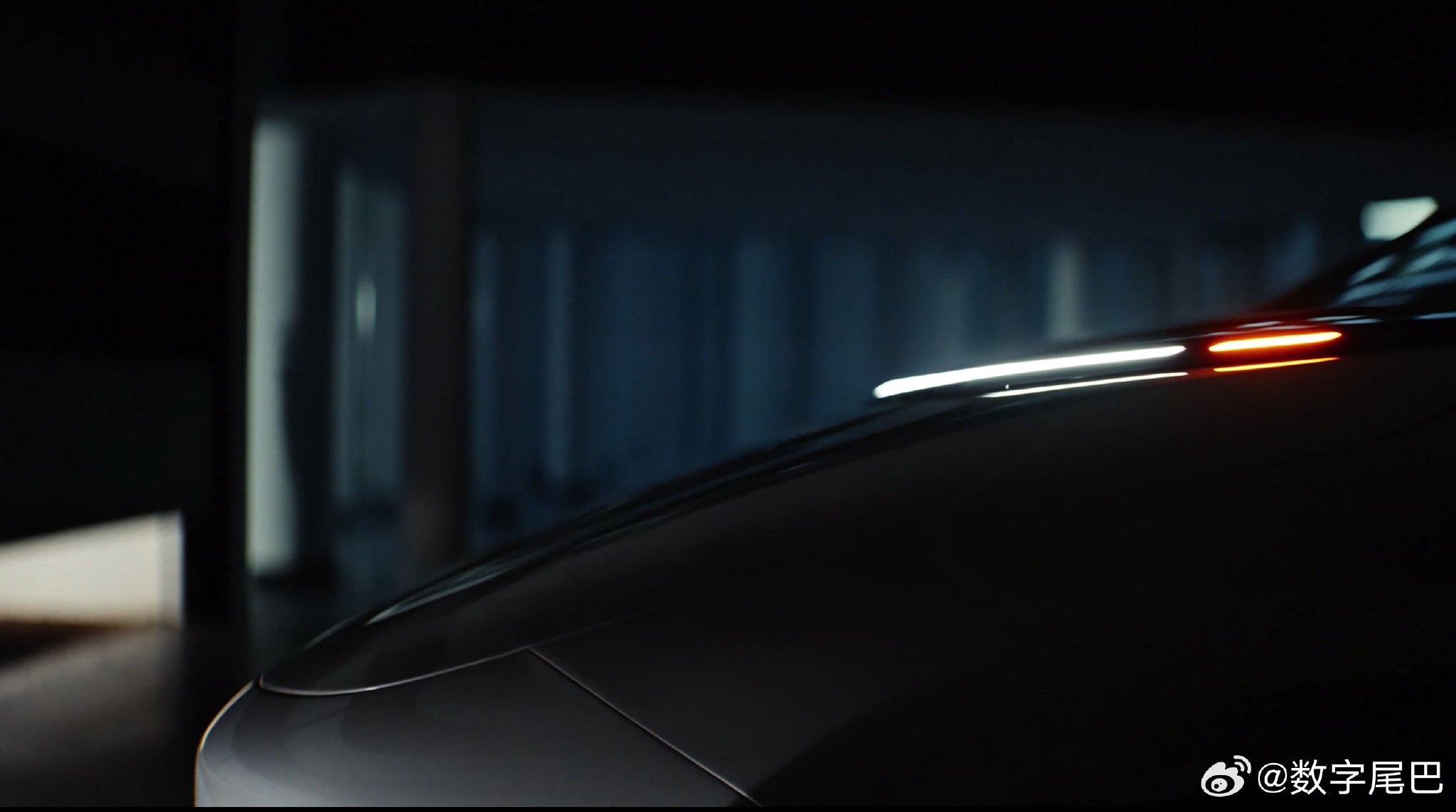 理想 i8 官宣了，这是理想汽车首款纯电 SUV，外形非常科幻…-新浪汽车