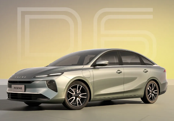 荣威纯电 D6 轿车官图发布，提供 520km 续航|IT之家|荣威|续航_新浪新闻