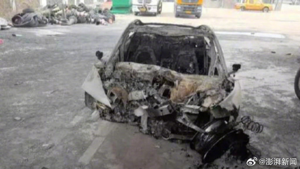 小米官方公布车祸相关数据，SU7事故遇难者家属称2秒内反应不现实|小米|官方|遇难者_新浪新闻