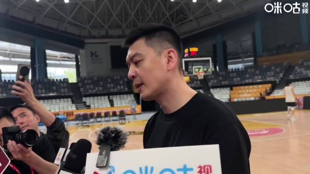 今晚广厦男篮vs辽篮的CBA半决赛G2即将打响！|辽篮|杨鸣|CBA半决赛_新浪新闻