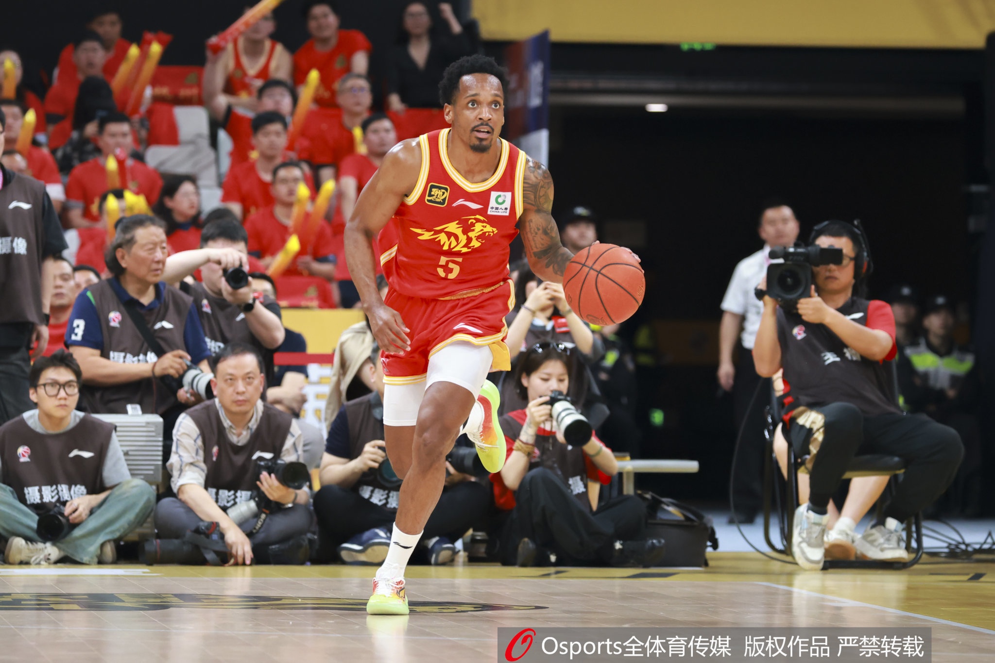 CBA最新FMVP评定值：周琦在北京队中排第1 布朗为广厦队中第1|浙江广厦|总决赛|FMVP_新浪新闻