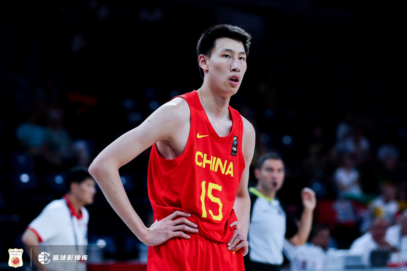 麦穗丰：郇斯楠未来一定会是很好的防守者 应该是NBA喜欢的球员|防守者|中国队|NBA_新浪新闻