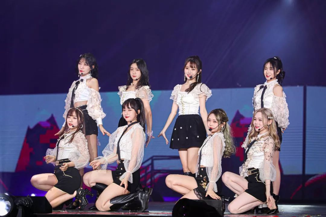 “云舸组”GNZ48舞台精彩返图｜第六届SNH48 GROUP年度金曲大赏BEST50演唱会精彩回顾|SNH48|双行道_新浪新闻