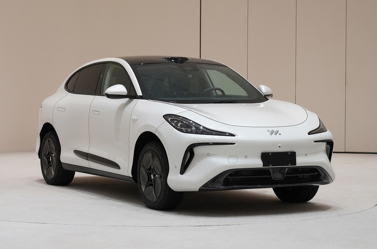 智己 LS6 车型完成工信部申报：定位中型 SUV，电机最大功率 379kW-新浪汽车