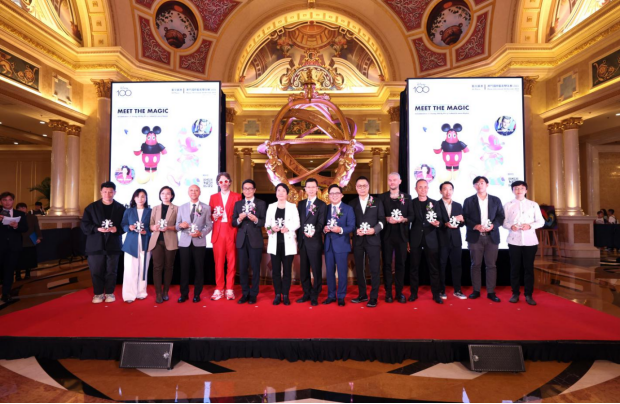 “顽色之王+龙虾先生”空降奇妙之约特展 ARTOX GROUP打造潮流艺术第一品牌_新浪新闻