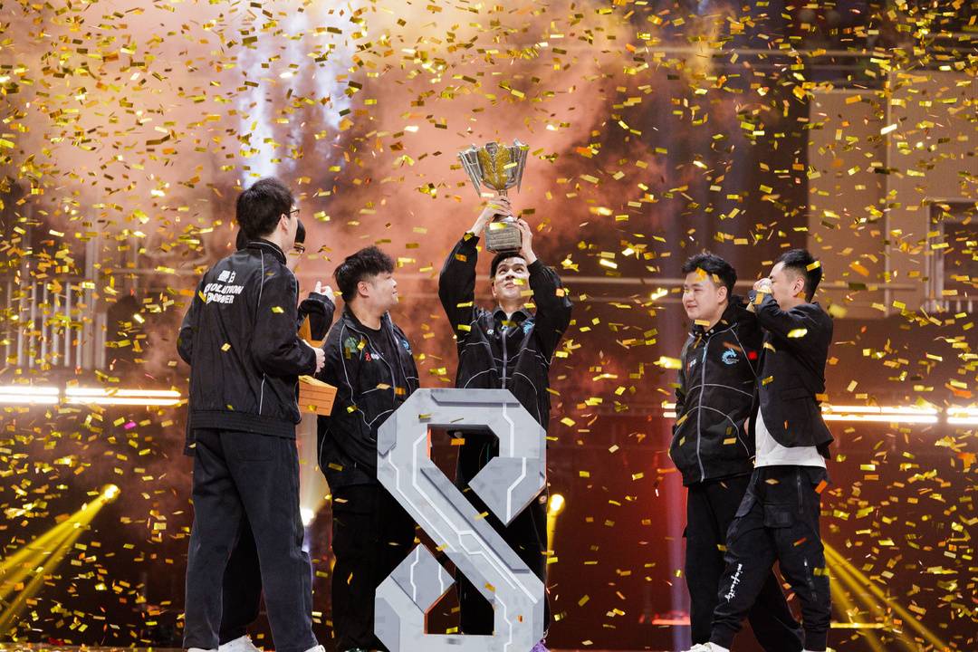 超越“奇蹟”的戰隊：EP成為CFML首支四連冠隊伍 - 新浪香港