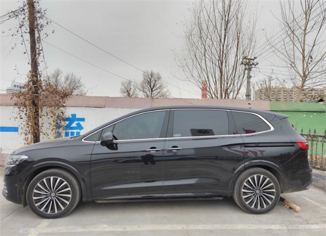 真三排MPV家用首选，上汽大众威然Viloran打造舒适出行体验|MPV|上汽大众威然|MPV家用_新浪新闻