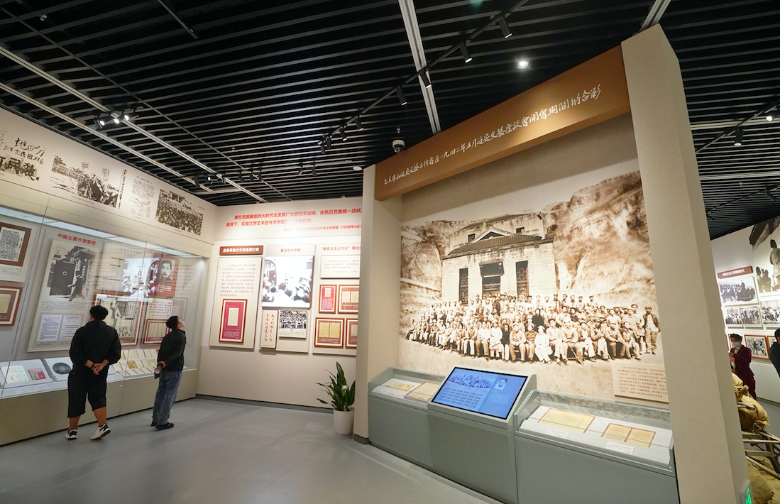 探展｜360余件文物呈现香山时期中国共产党领导的文艺工作|义勇军进行曲|文物_新浪新闻