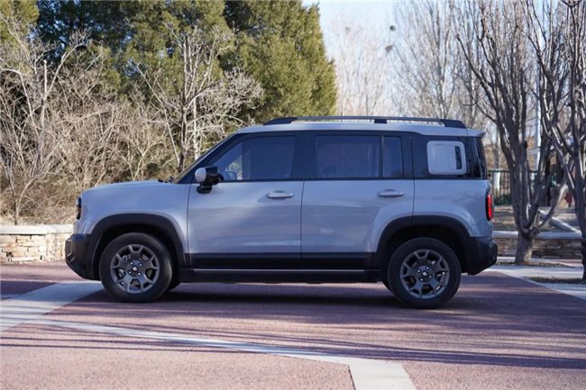 宝骏悦也Plus：10万级纯电SUV里的个性与实用之选|宝骏|SUV|10-15万_新浪新闻