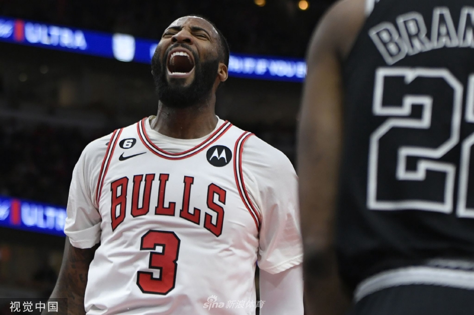 組圖: [NBA]公牛128-104馬刺 - 新浪香港