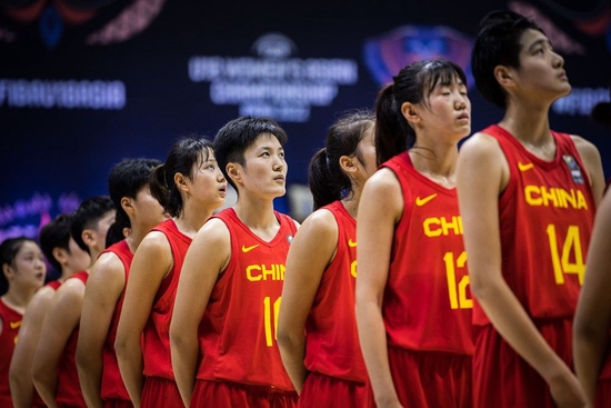 U18女篮主帅：输球责任我担 青训问题无能为力_CBA_新浪竞技风暴_新浪网
