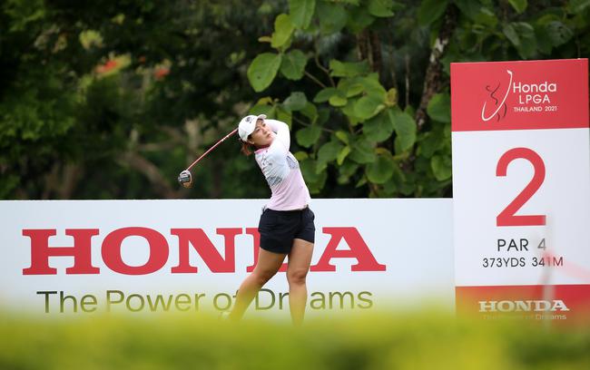 泰国LPGA赛林希妤T13收官 冯珊珊T27何沐妮T43_lpga赛_新浪竞技风暴_新浪网