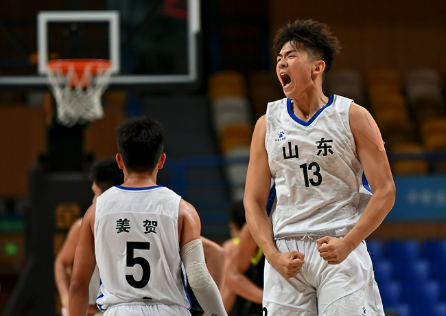 就是这么霸气 U19男篮广东首战狂胜东道主58分_CBA_新浪竞技风暴_新浪网