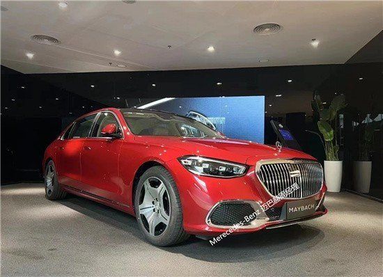 23款迈巴赫S480熔岩红和碧玺红颜色差别-新浪汽车