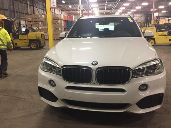 2018款宝马x53.0T加版 M运动包绅士风范-新浪汽车