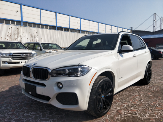 18款宝马X5 3.0T M运动大豪华包优惠价-新浪汽车