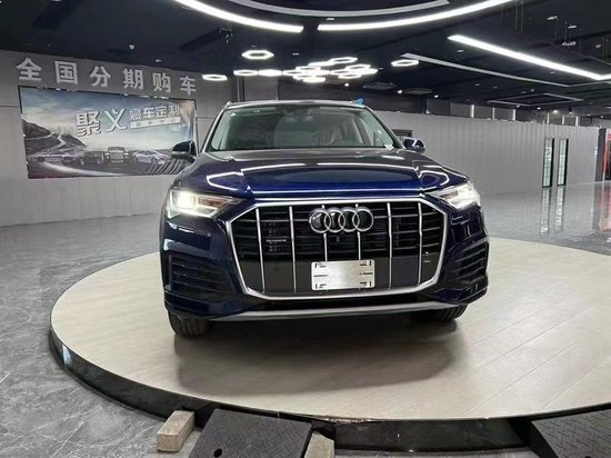 2023款奥迪Q7 3.0T港口现车报价51.5万-新浪汽车