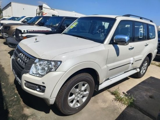 22款帕杰罗V93现车报价 3.0纯情怀首选-新浪汽车