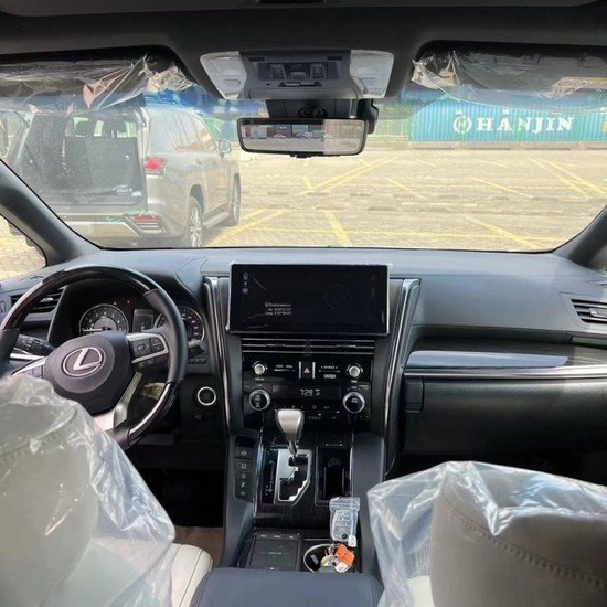 2022款雷克萨斯LM350汽油版四座实拍_天津汽车网_新浪汽车_新浪网