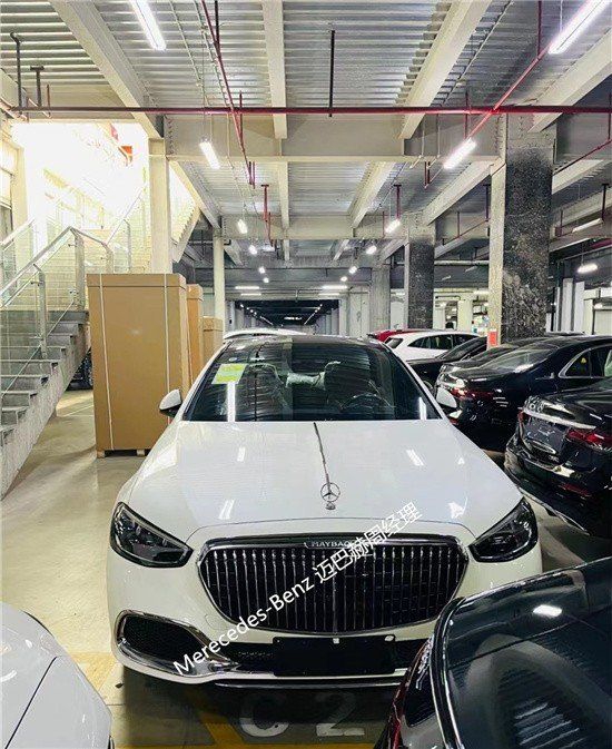 2023款迈巴赫S480钻石白米内奢华大气-新浪汽车