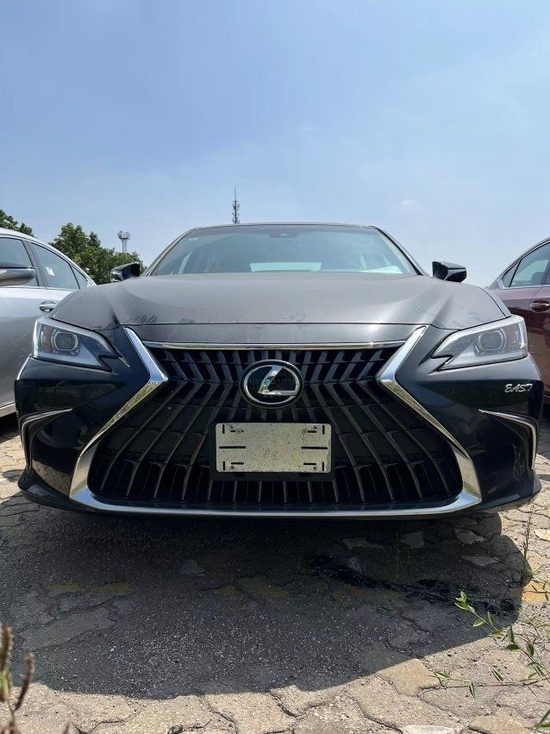 22款雷克萨斯ES250最低价 给人家的温馨-新浪汽车