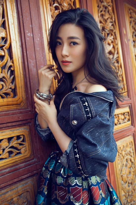 常思思《最美中国》mv首发 展灵动之美常思思最美中国mv新浪娱乐新浪网