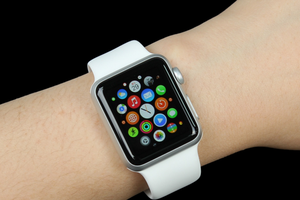 报告称Apple Watch中国销量超过107万部|Apple Watch|销量|中国_业界_新浪科技_新浪网