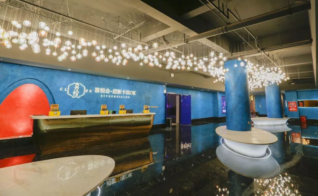 靓爆！容县投资1500万KTV，50间包厢开放预定！|老凤祥|包厢|容县_新浪新闻