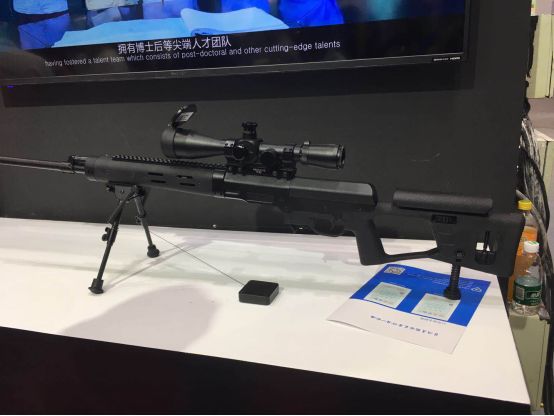 警展上多款国产高精狙亮相！别以为换个颜色我就不认识你｜轻武专栏|狙击步枪|步枪|高精度_新浪新闻