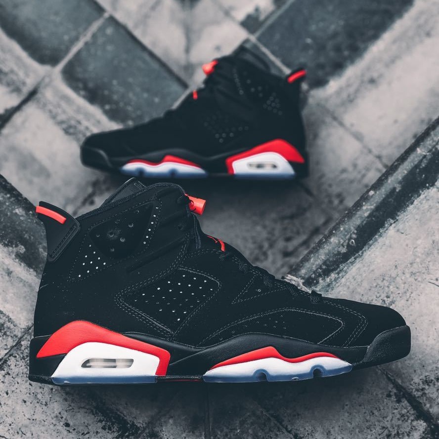 晒鞋丨AJ6黑红重磅回归，CLOT x 匡威“熊出没”请注意！|CLOT|复刻|鞋盒_新浪新闻