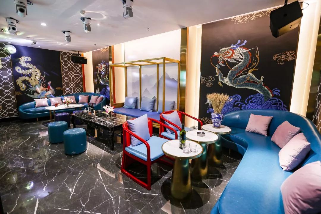 靓爆！容县投资1500万KTV，50间包厢开放预定！