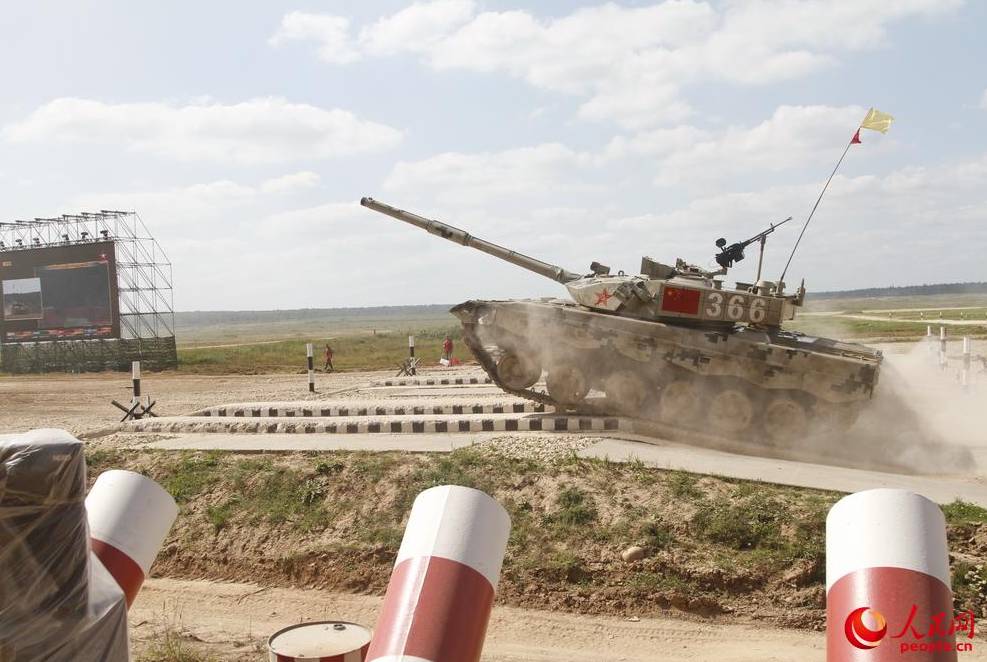 “坦克两项”半决赛 中国96B战车小组第一，印度T90坦克“趴窝”退赛|印度|坦克|射击_新浪新闻