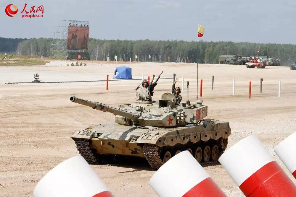 “坦克两项”半决赛 中国96B战车小组第一，印度T90坦克“趴窝”退赛|印度|坦克|射击_新浪新闻