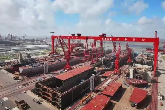 海军三大王牌：003电磁弹射航母、075两栖攻击舰、055A进度喜人！