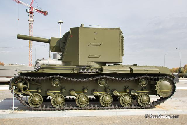 实拍威力巨大、刀枪不入的苏联KV-2坦克|坦克|苏联|实拍_新浪新闻