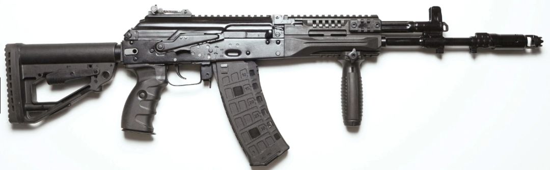 实锤！俄罗斯采购15万支新枪，新锐AK15竟是老枪拉皮？｜轻武专栏|新锐|亚音速|拉皮_新浪新闻