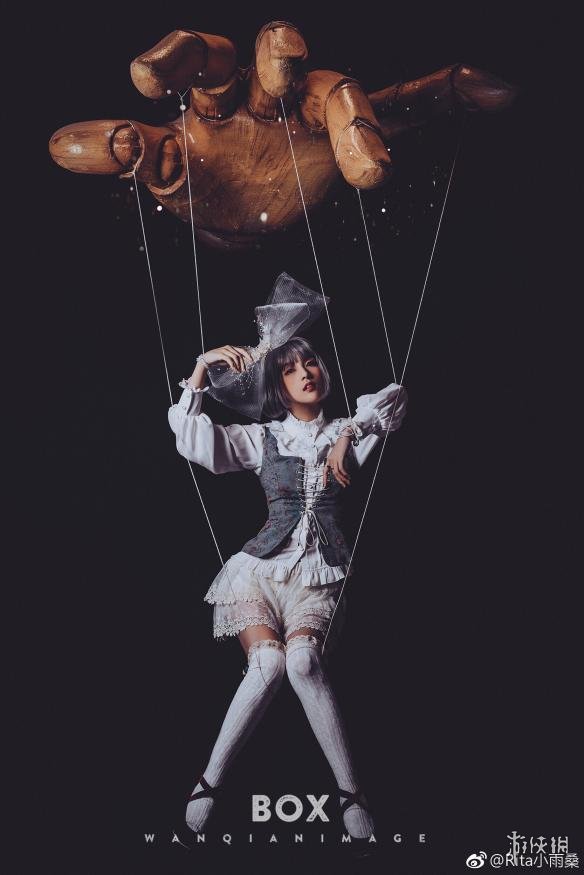 美女主持Rita晒LOL“发条”cos照 睡衣美腿福利满满_八卦趣闻_新浪游戏_新浪网