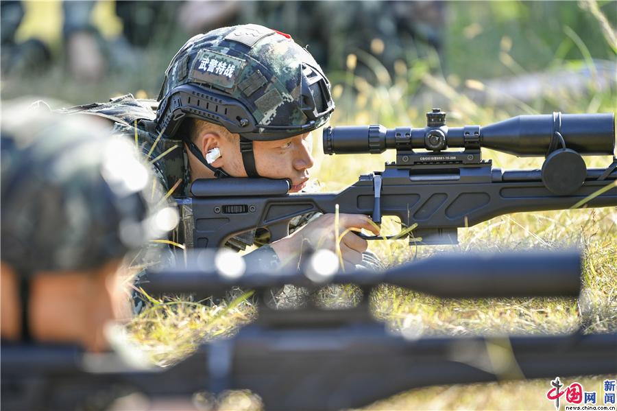 领航强军新时代 重庆武警开展多科目实弹射击训练 武警 特战队员 新浪新闻
