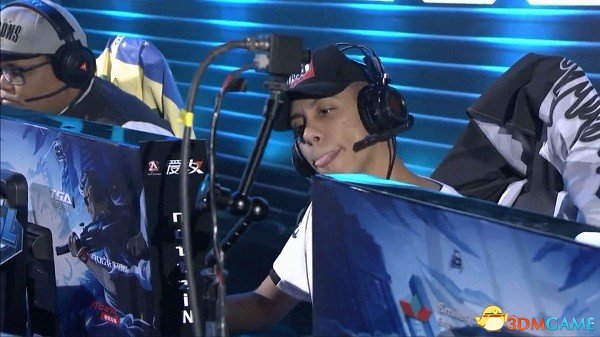 《CFPL S12》不再留情面！看EMG如何实力碾压BD_自媒体_新浪游戏_新浪网