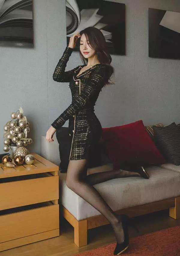 韩国 黑丝女神”福利美照 身材性感惹火,长腿逆天!新浪游戏手机新浪网