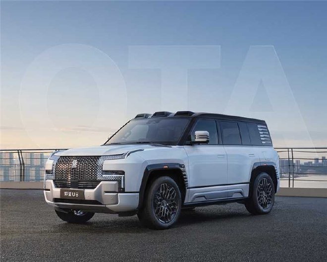 仰望U8 OTA升级 新增暴力模式/云辇模式-新浪汽车