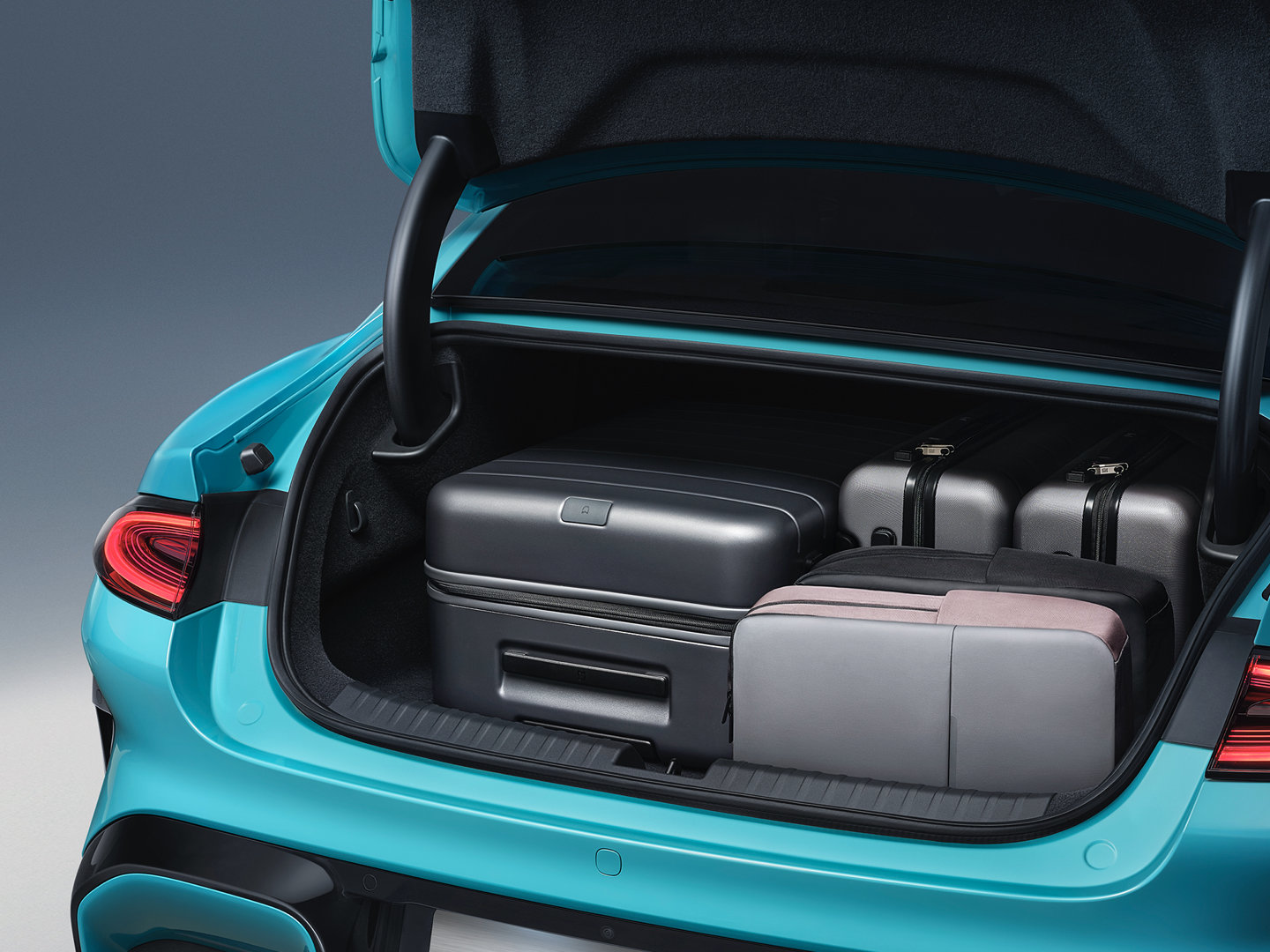 小米SU7正式上市 售价21.59-29.99万元-新浪汽车