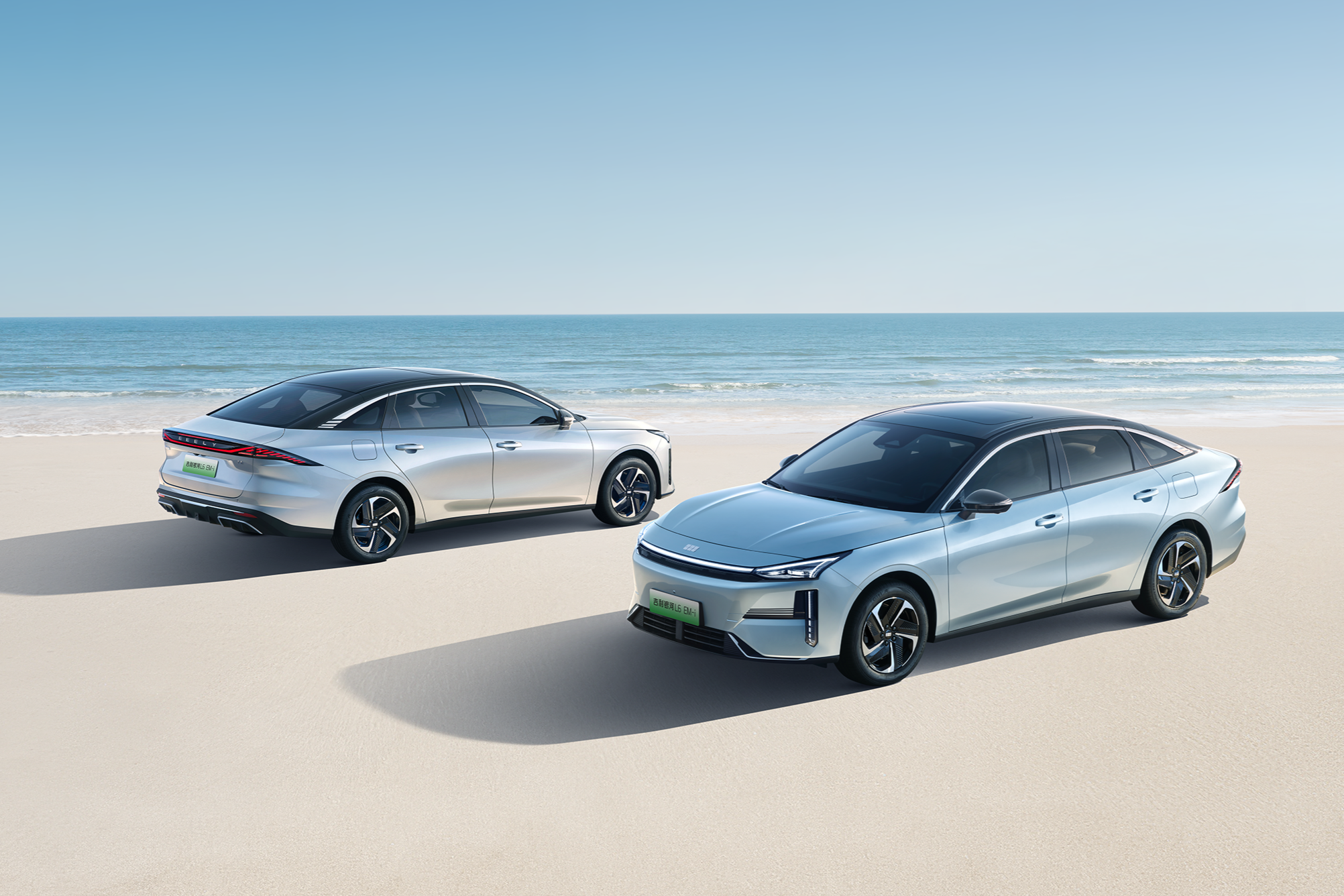 吉利银河L6 EM-i 正式上市 限时先享价7.98万元起-新浪汽车