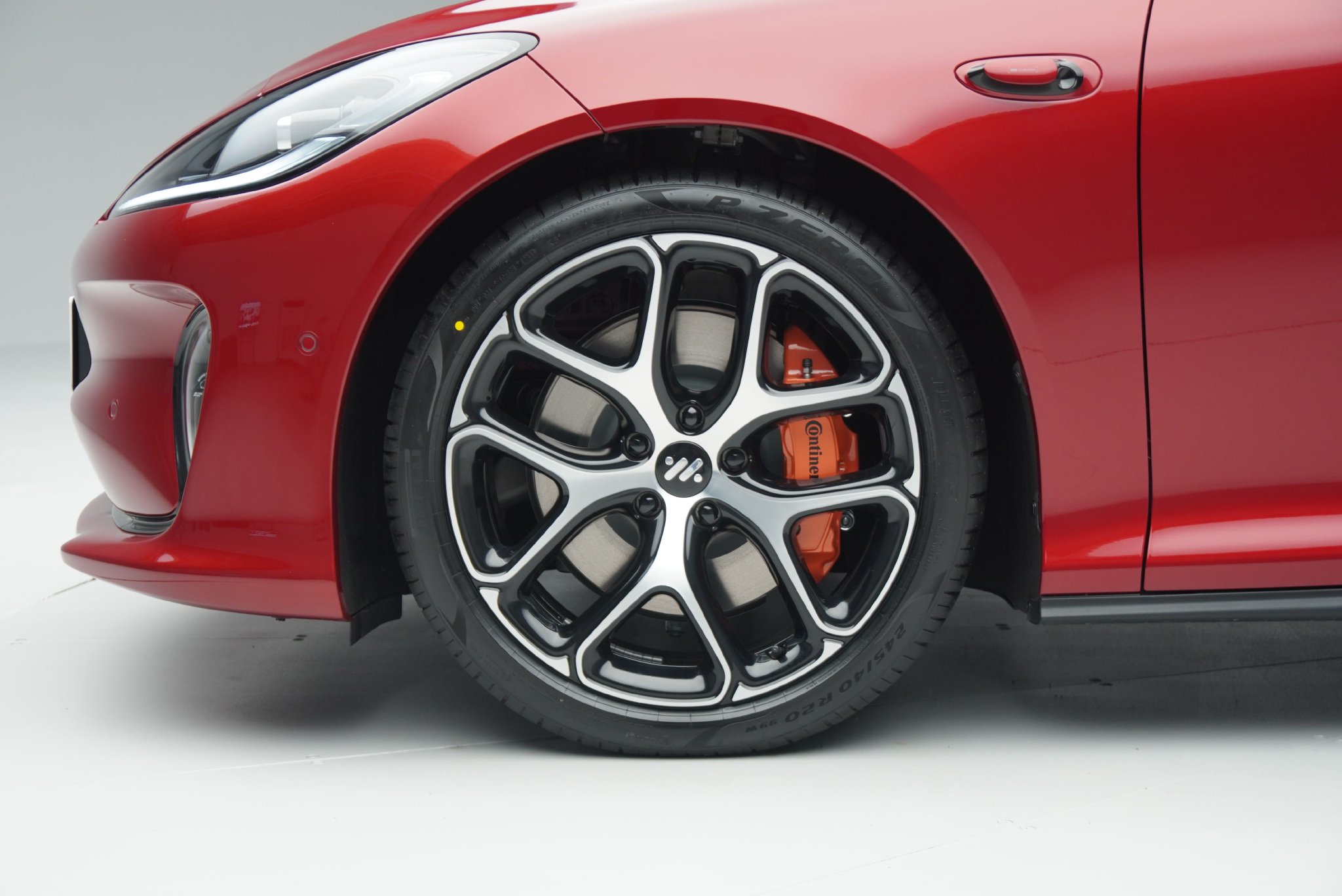 全新智己L6开启预售 预售21.99-28.99万元-新浪汽车