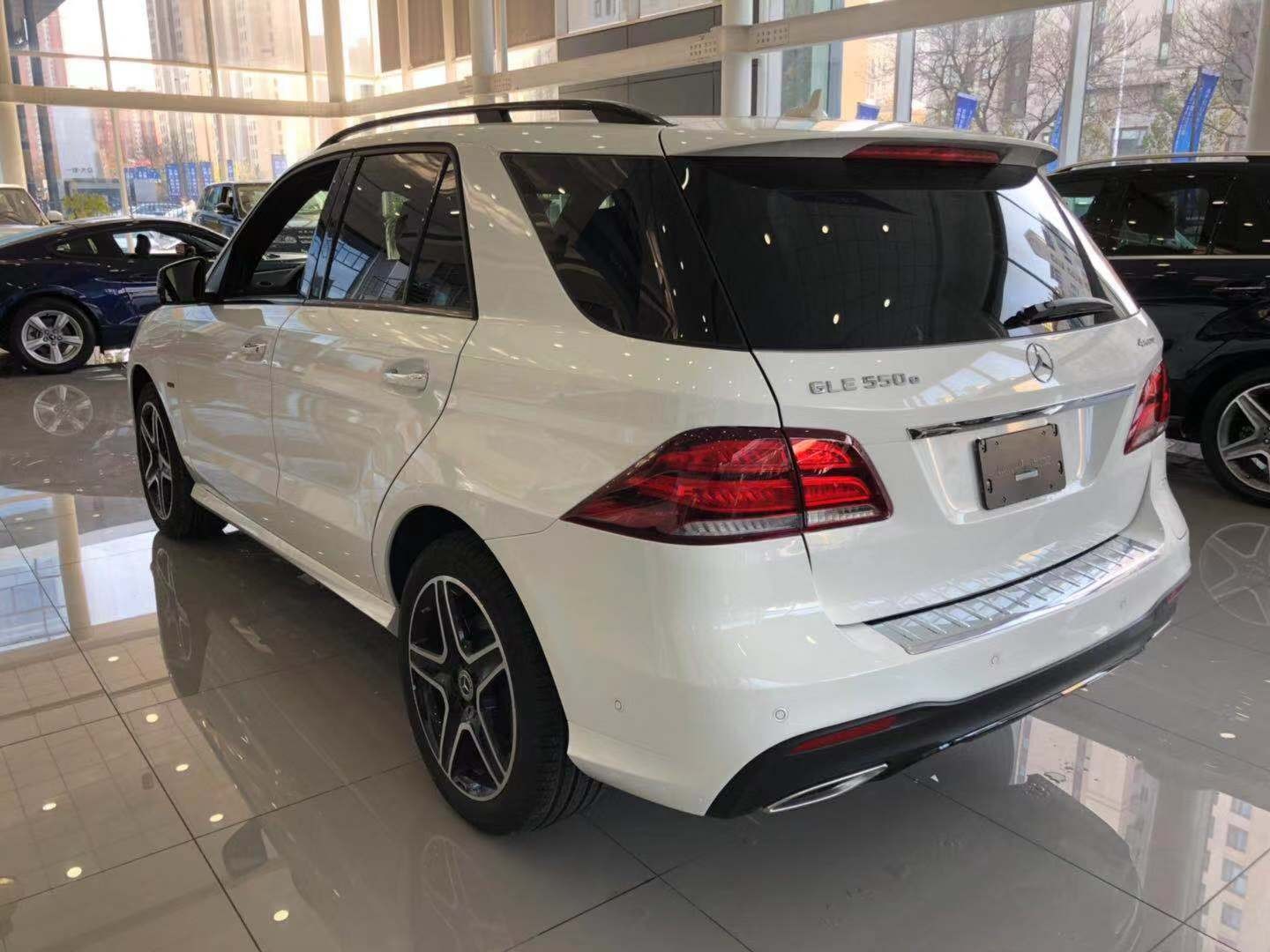 19款奔驰GLE500e油电混合 既环保又省油-新浪汽车