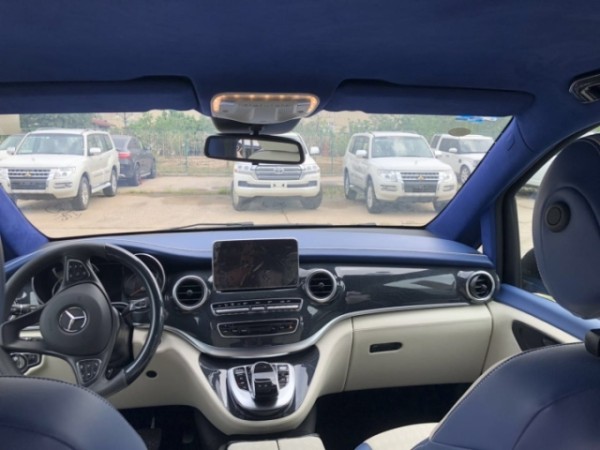 奔驰V250商务现车报价 家用商务房车首选-新浪汽车