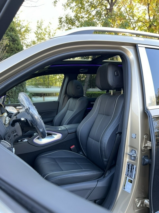 21款奔驰GLS600港口现车钜惠300万起售-手机新浪汽车