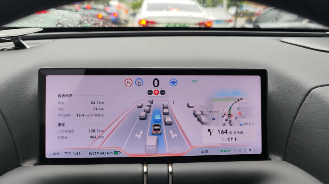“无图化”后依旧好用 体验小鹏XNGP-新浪汽车